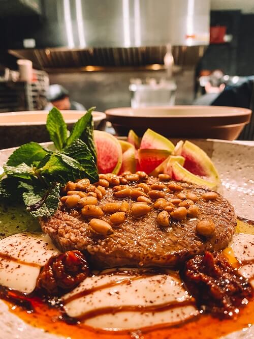 Une note de 11 sur 10 pour le nouveau restaurant Hayat du Vieux ...